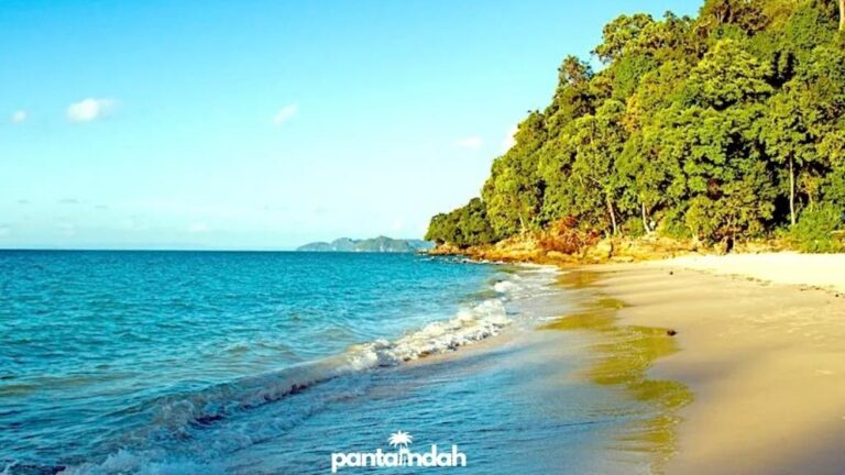 Pantai Merdeka, Kedah - Pantaiindah